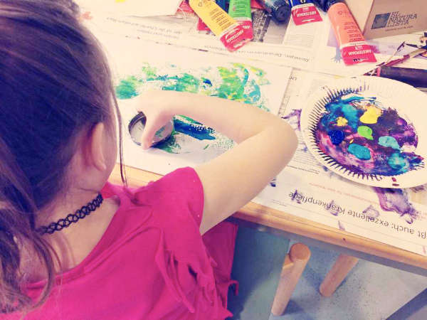 Kunst Zufallstechniken: 5 kreative Methoden für Kinder